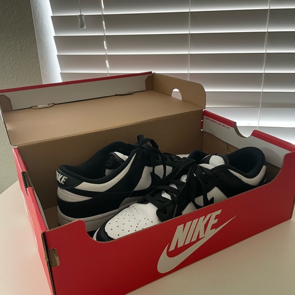 Nike | Shoes | Womens Nike Panda Dunks Low Size 8 Barely Worn Perfect ...